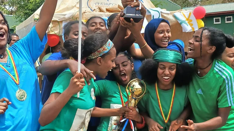 Pharo School Homosha | Pharo Schools